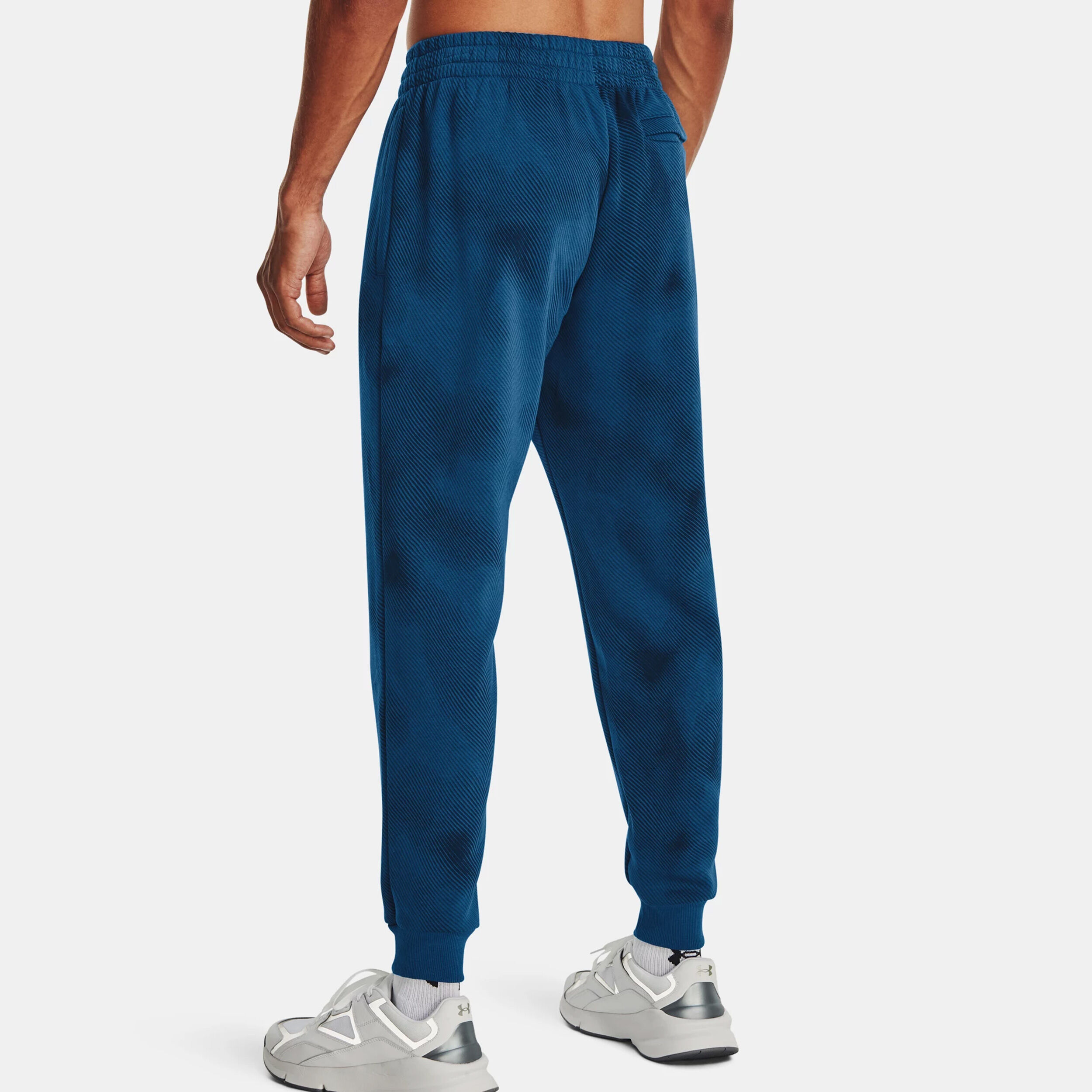 Buy Under Armour Rival Printed Training Pants Men Petrol online Tennis Point UK